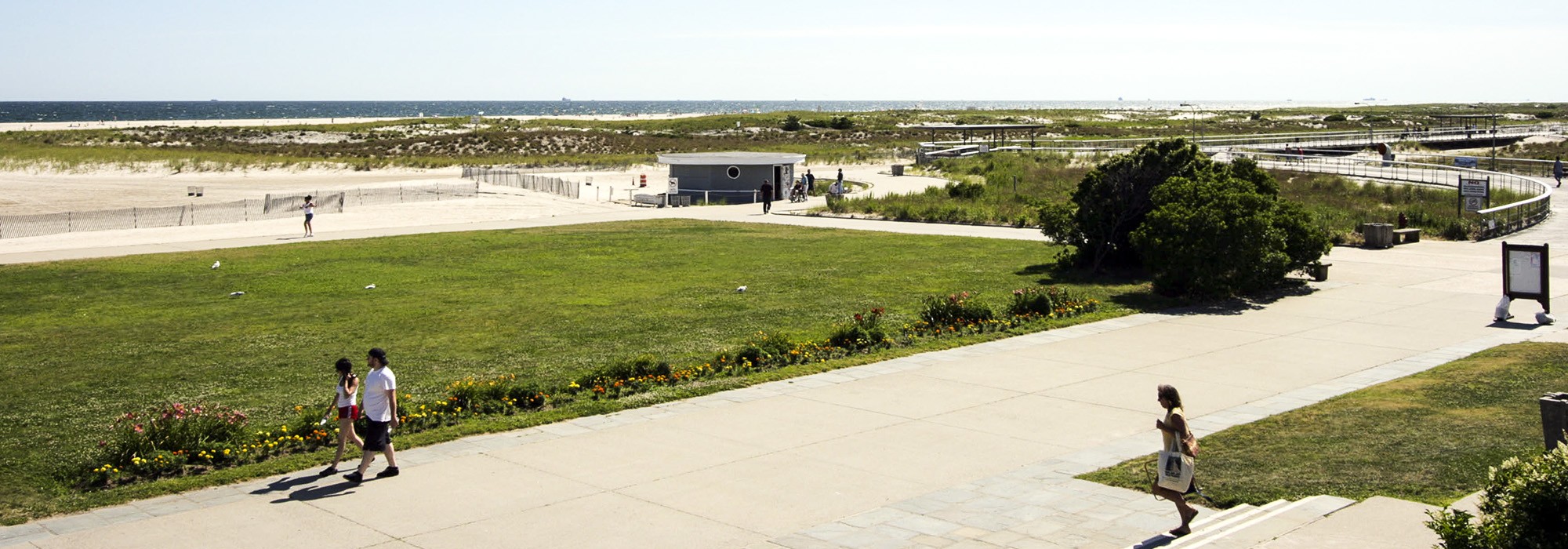 Jones Beach at 90: A seaside castle for the public lives on | The ...