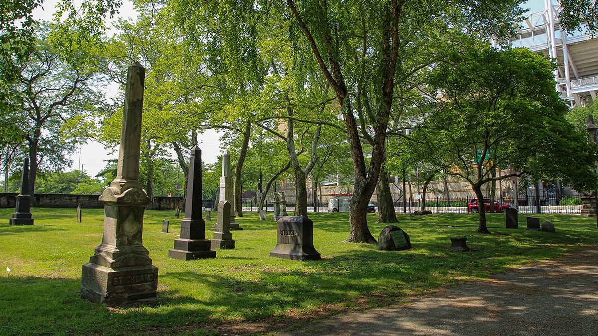 Erie Street Cemetery | TCLF