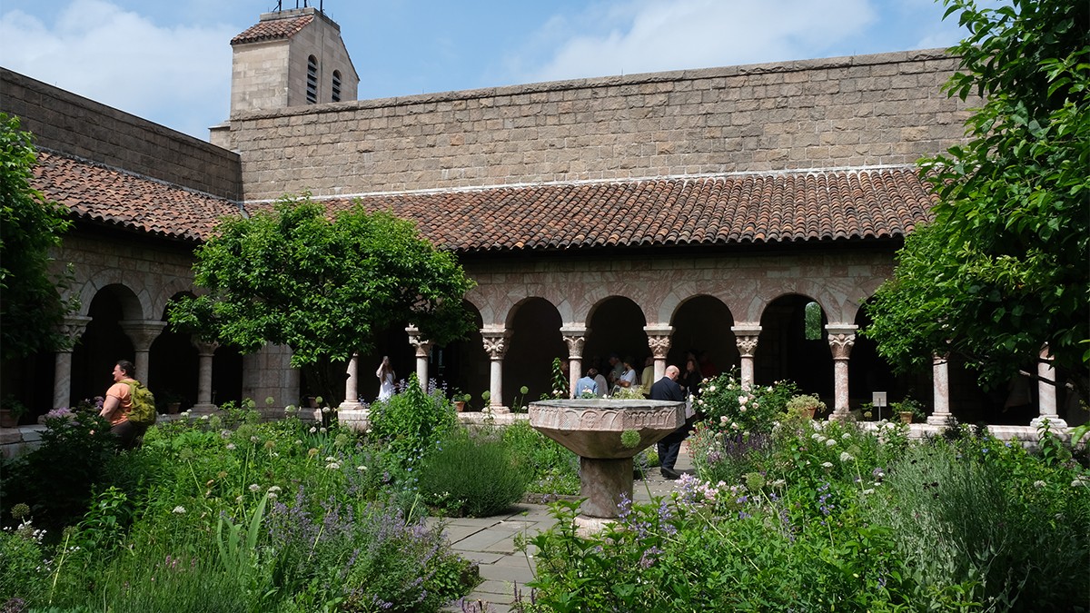 nathaniel cloisters