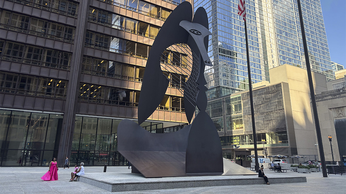 Richard J. Daley Center Plaza | TCLF