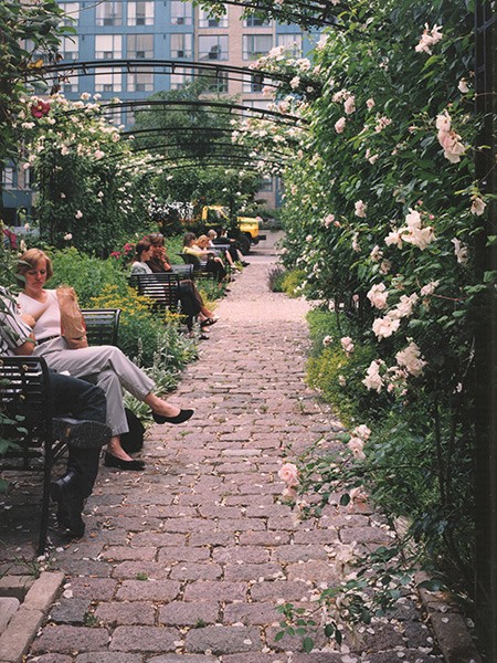 Courthouse Square - Toronto | TCLF