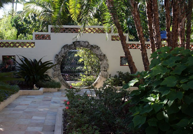 Philip Hulitar Sculpture Garden | TCLF