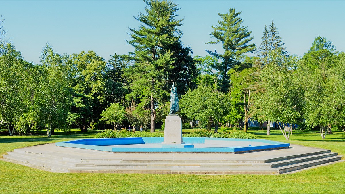 Butler University - Holcomb Gardens | TCLF