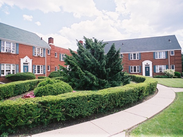 Leaside | TCLF