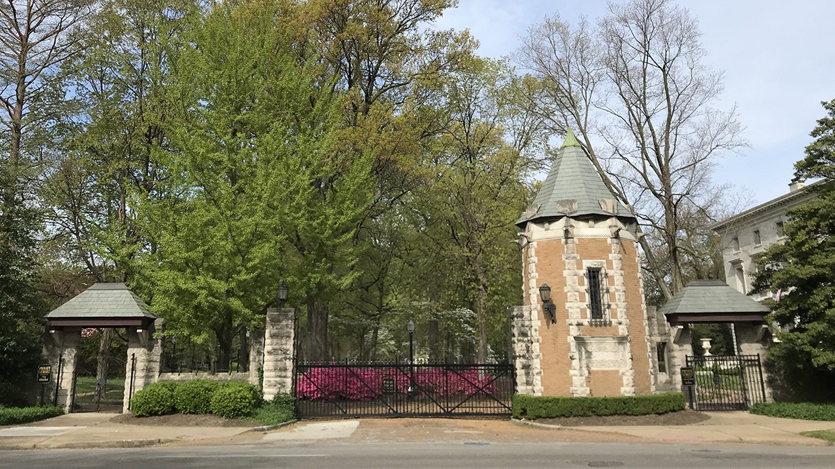 St. Louis’ Private Places | TCLF