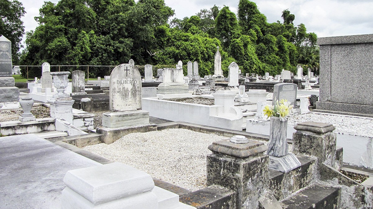 patrick 's gravemade