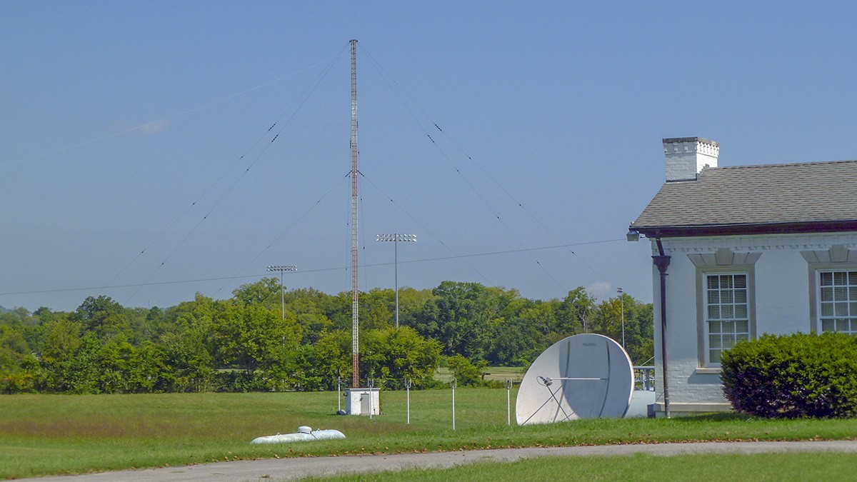 WSM-AM Broadcasting Tower | TCLF