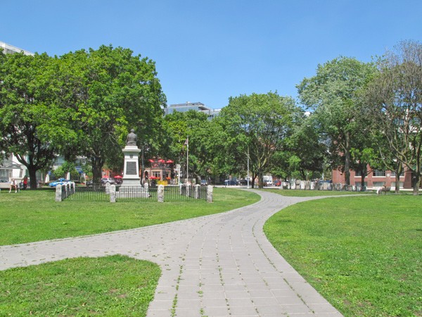 Victoria Memorial Square | TCLF