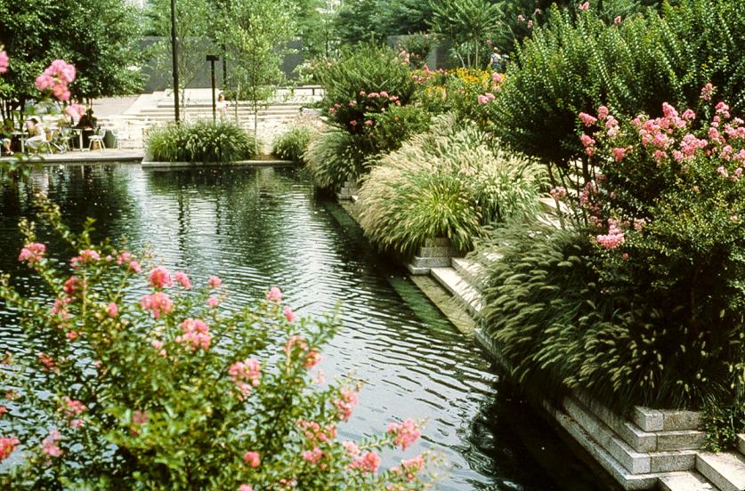 Pershing Park and the World War I Memorial: Moving Beyond an ...
