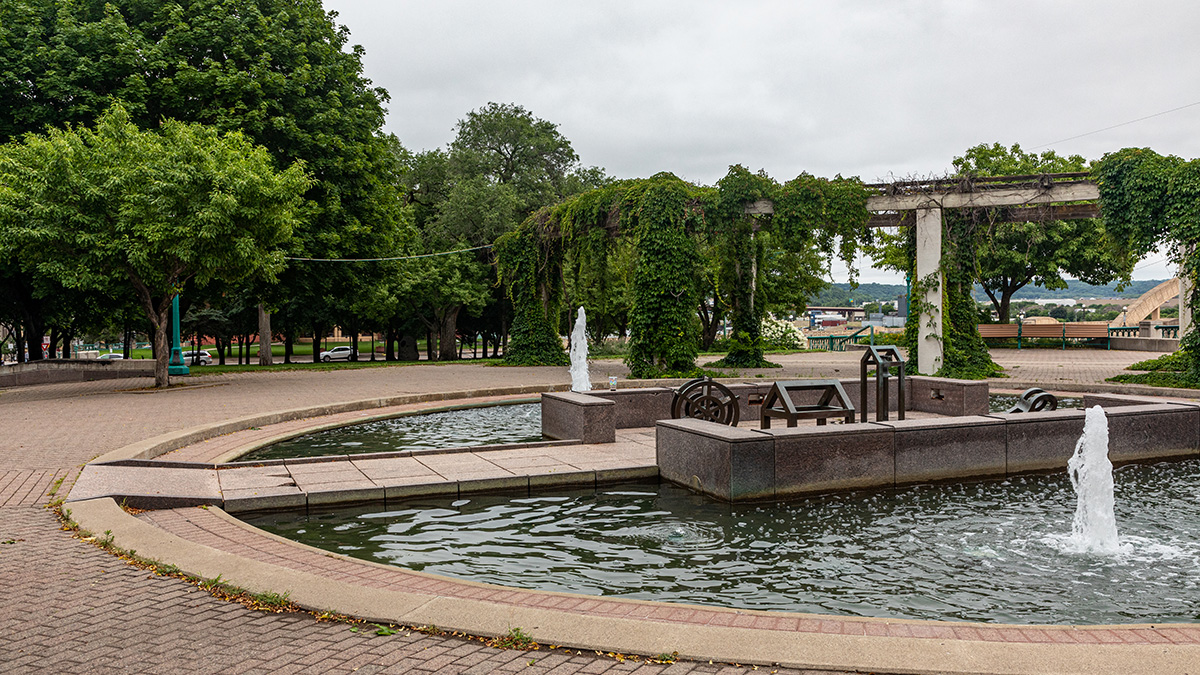 Kellogg Mall Park | The Cultural Landscape Foundation