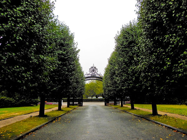 Ochre Point Cliffs Historic District | The Cultural Landscape Foundation