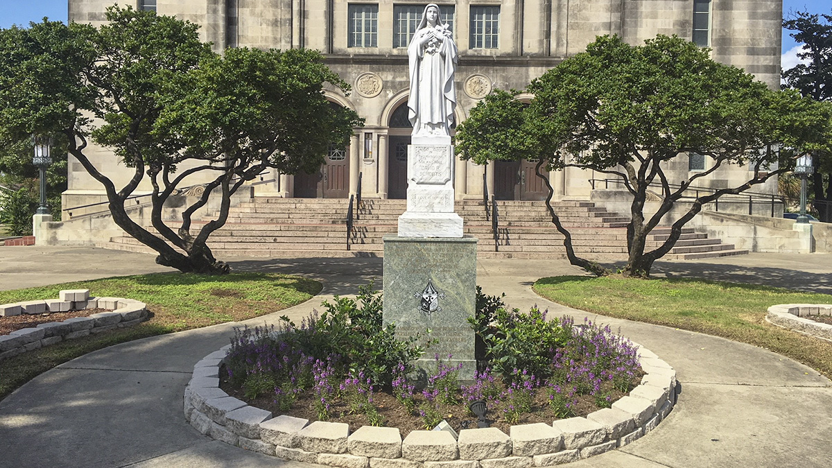 Basilica of the National Shrine of the Little Flower | The Cultural ...